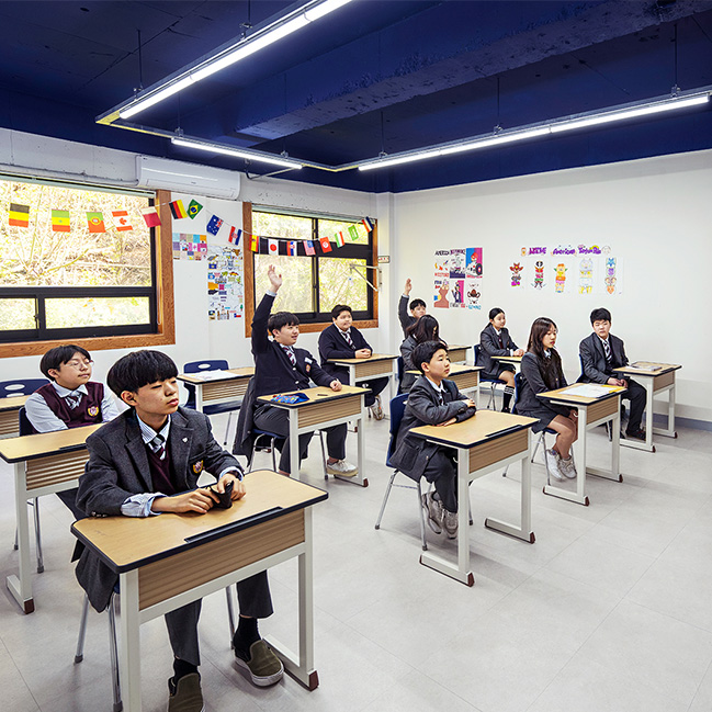 SSI BUSAN - Middle School